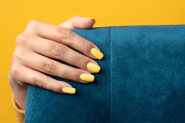 The Complete Guide to CND Shellac Application & Removal - Salon First