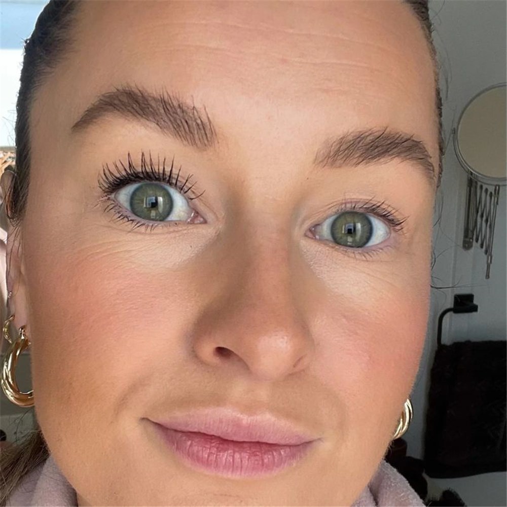 Pret a Prep The Tubing Mascara - - Salon First